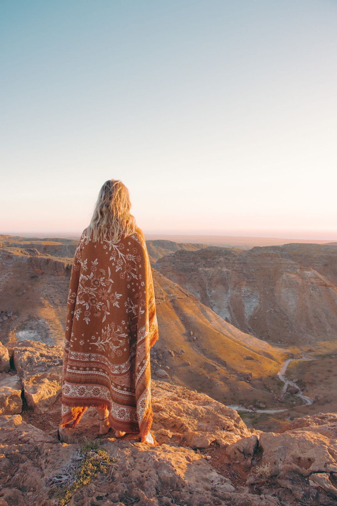 The Desert Rug – Salty Aura